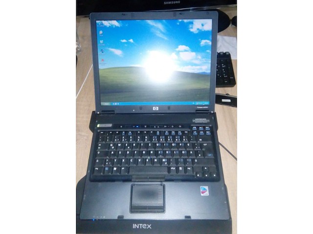 Laptop (73) HP Compaq nc6220