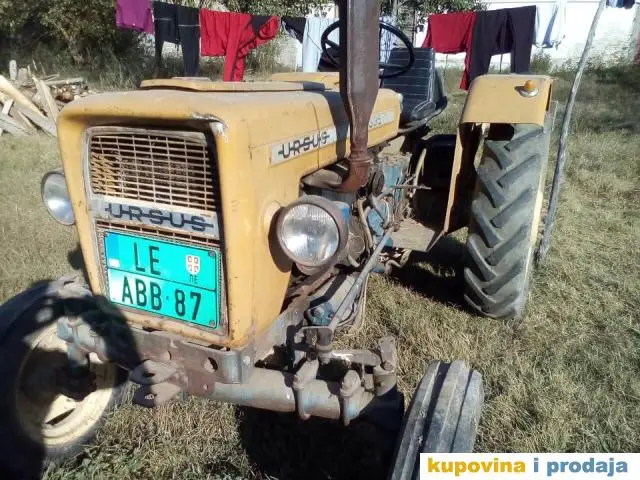 Traktor Ursuz C - 335