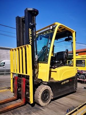 Hyster viljuškar 1600 kg nosivosti, broj 205