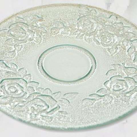 STAKLENI TANJIR 22cm