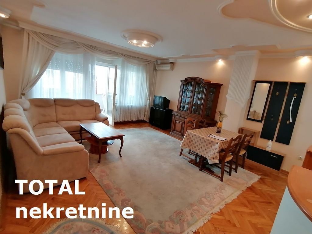 2 Dvosoban stan NOVI SAD, 173000€