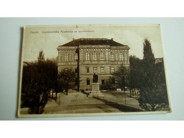 Zagreb Jugoslavenska akademija nauka sa spomenikom 1931