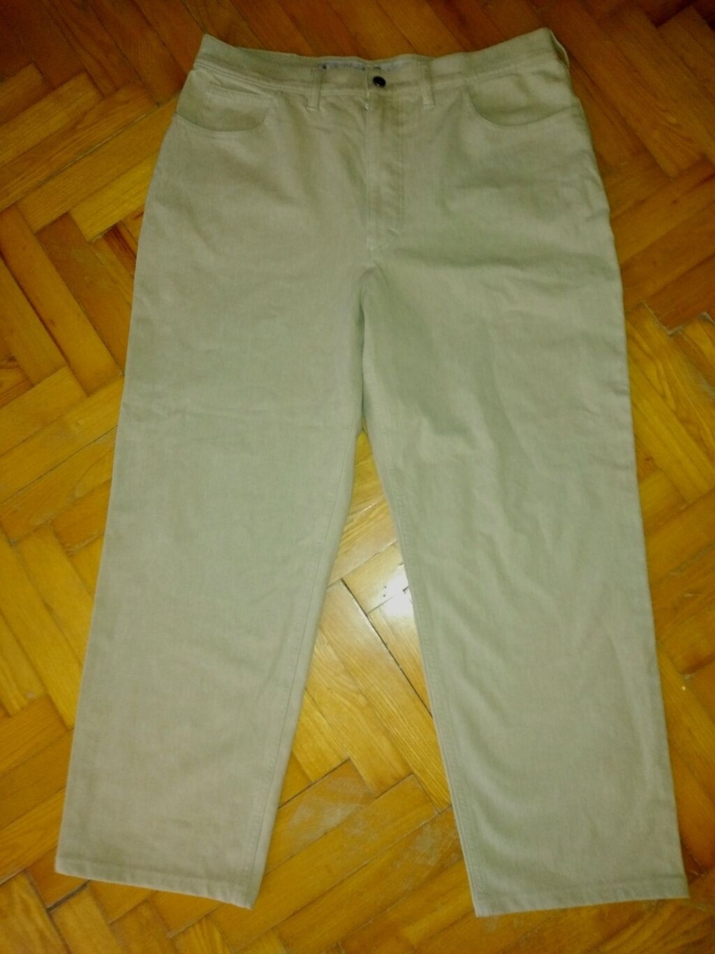 Akcija! Muske pantalone Bogner, original, nove., samo nemaju etiketu