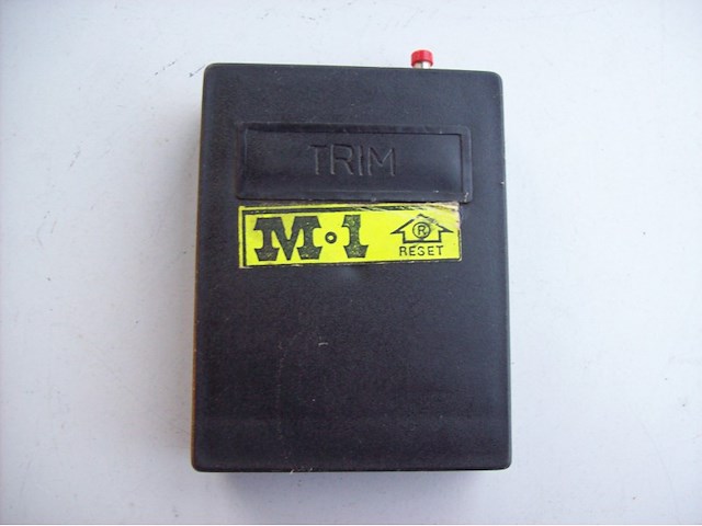 Commodore 64 / 128 programski modul M1(TRIM)