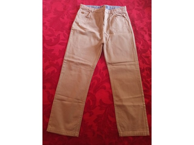 Waikiki bez pantalone velicina 152-158