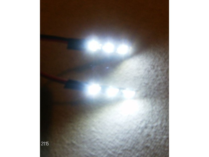 LED TRAKE 2KOM. PO 5 CM-HLADNO BELE BOJEvodootporne-12-