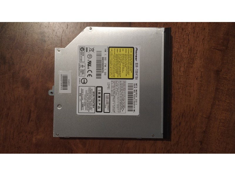 CD - DVD za Toshiba Qosmio F750 , F755