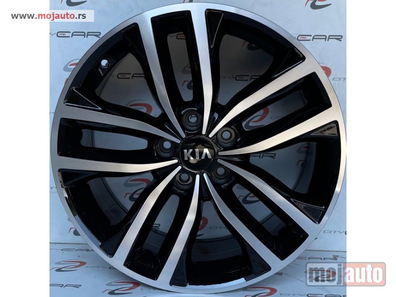 17 Alu felne 5x114.3,Kia,Hyndai. 17x7j, et45, cb 67,1.