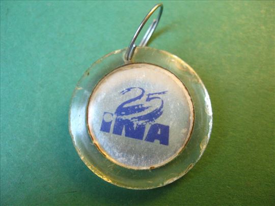 Privezak za ključeve INA