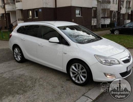 OPEL ASTRA J 1.7 CDTI 2011.god