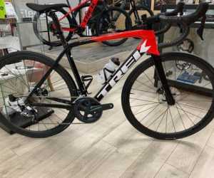 Trek Emonda Sl 6 Pro Disc Road Bike 2021