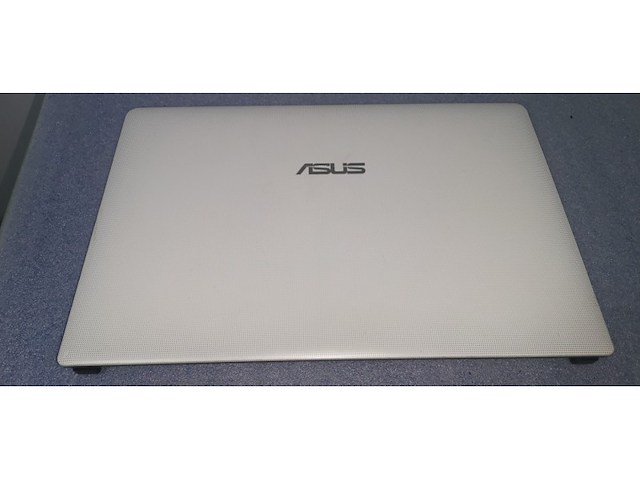 Kuciste ekrana za Asus X501A