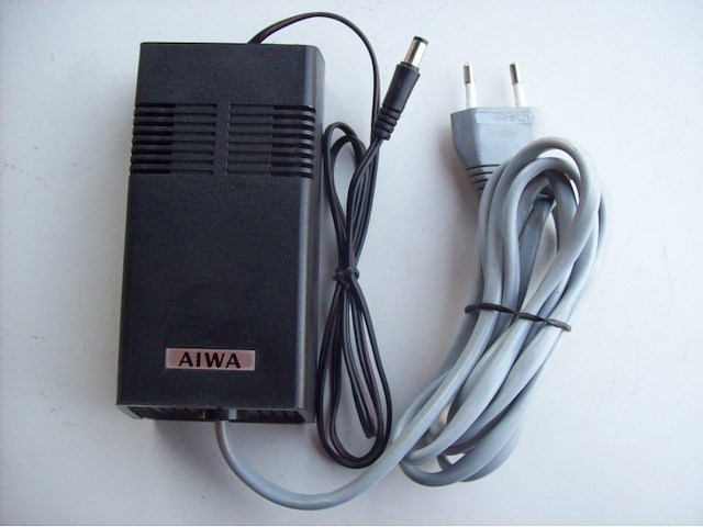 AIWA adapter 6V - 300mA(AC-611) - novo - Japan