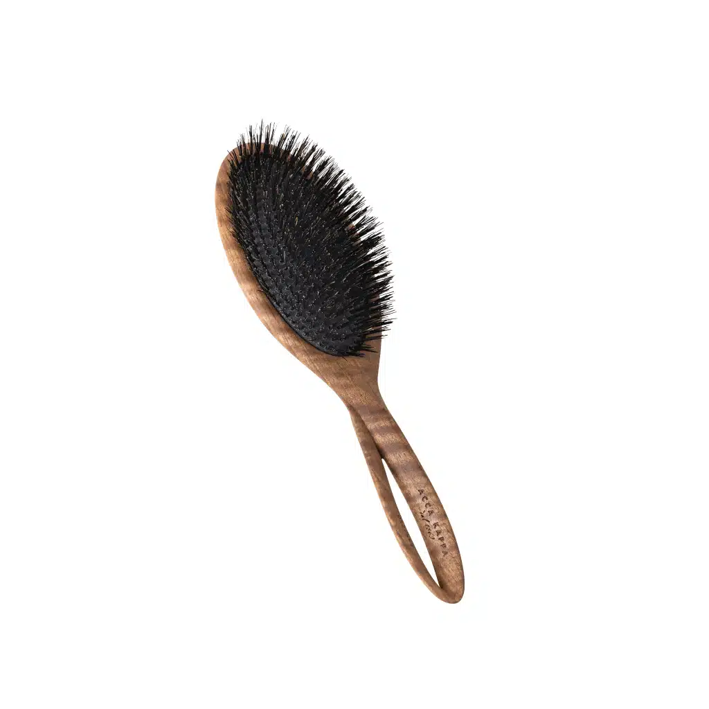 Acca Kappa Infinito – Natural Boar Bristles – Limited Edition – Četka specijalno dizajnirana za proslavu 150 godina postojanja brenda
Acca Kappa Infinito – Natural Boar Bristles – Limited Edition...