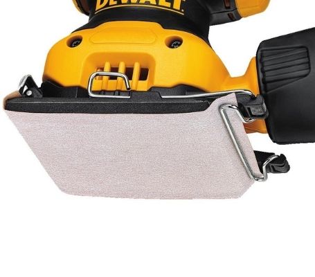 DeWALT vibraciona brusilica 230W DWE6411