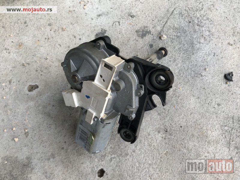 Motor zadnjeg brisaca peugeot 207sw