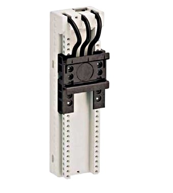 Adapter 32 A, CrossBoard®, 3-phase, 45 x 160 mm
EQUES®CrossBoard Comfort adapter, s CrossLink® sučeljem, nazivna struja: 32A, 1 DIN nosač (podesiv po visini), s priključnim vodičima AWG 10 (6mm²)...