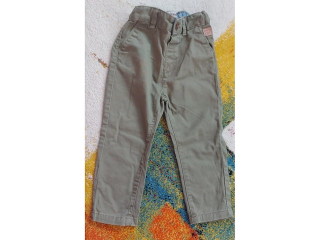 Waikiki pantalone 12-18 meseci