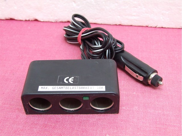 Multi adapter za automobil / brod / avion 12V 10A+GARAN