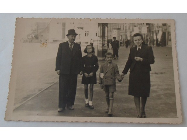 U ulici kralja Petra-Novi Sad 1941.godine