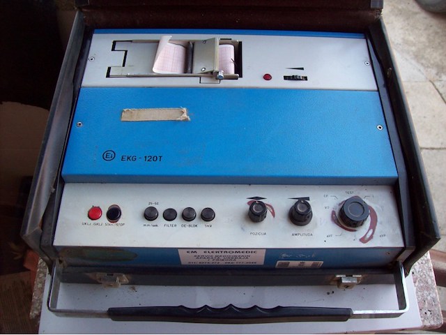 Ei EKG - 120T