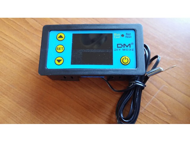 Digitalni termostat 12VDC  -55C-120C