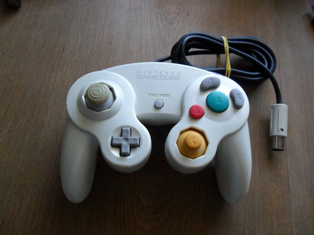 GameCube / Wii kontroler - džojstik (Pearl White)