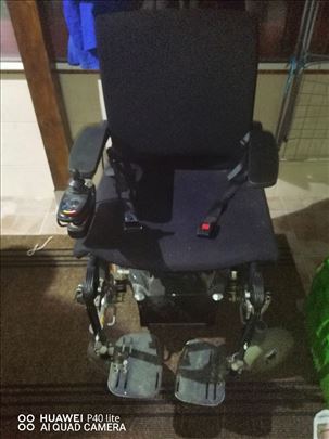 Polovna invalidska kolica sa akumulatorom C350