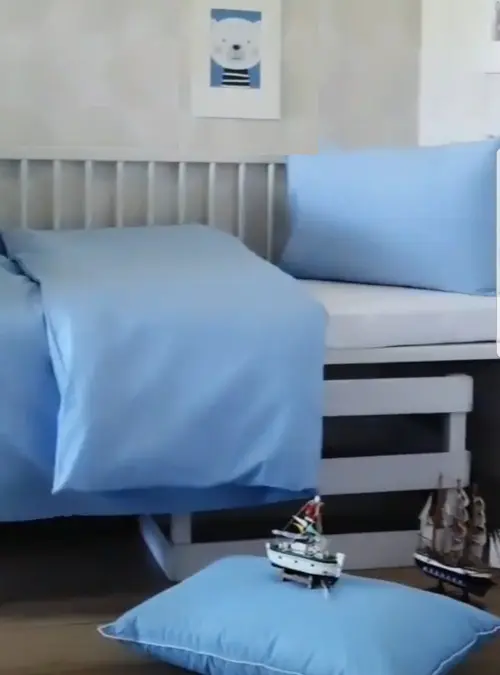 Jastučnica – svetlo plavi satenski pamuk
