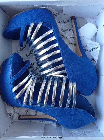 Royal blue sandale