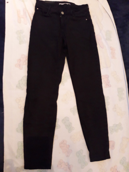 zenske pantalone ZARA