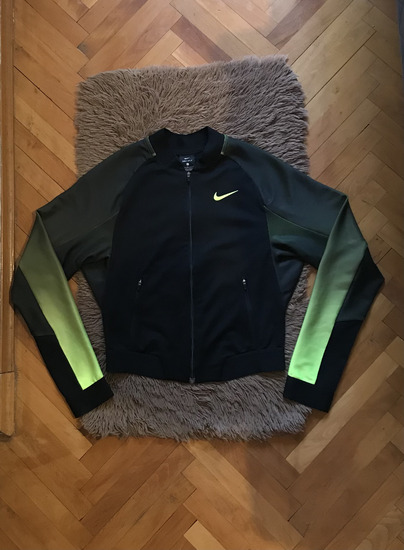 Nike court bomber