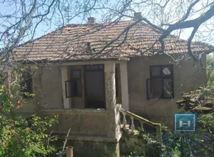 Prodaja Kuća - Ćuprija, Ostrikovac