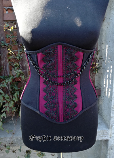 Bordo crni underbust korset sa cipkom