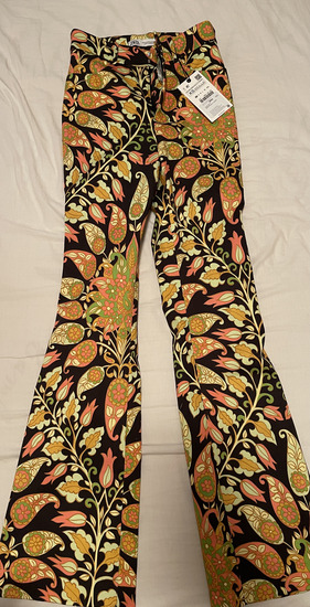 Zara pantalone