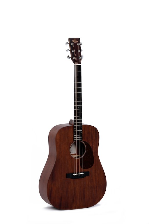 Sigma DM-15 akustična gitara