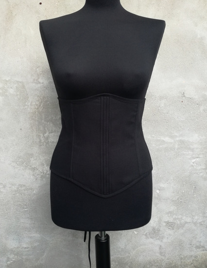 Crni duzi underbust korset