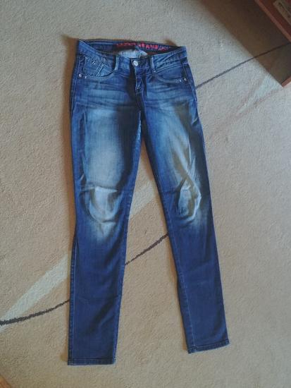 Mexx slim farmerke, velicina 27/32