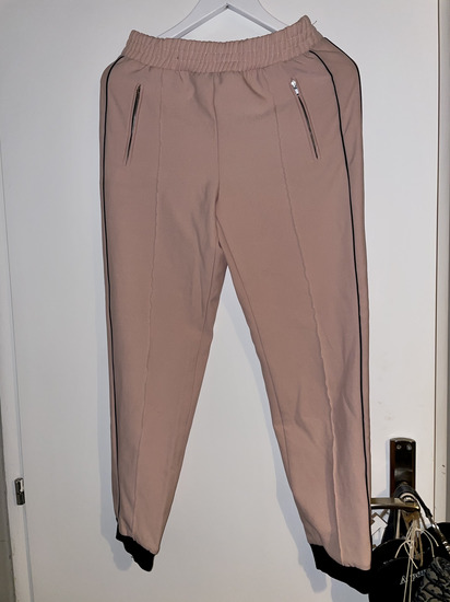 Zara Pantalone- trenerke