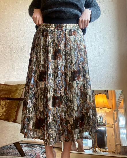 Vintage cvetna suknja