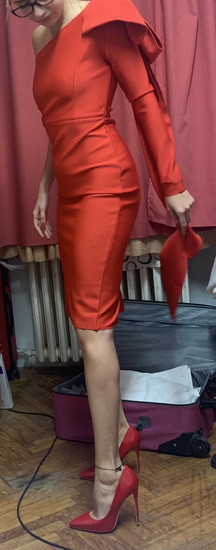 Crvena haljina Herve Leger NOVO