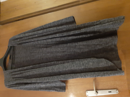 Kardigan vel. 46 / 48 - kao nov
