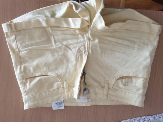 Gotovo nov H&M dublji šorts