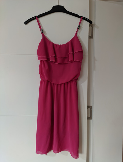 Elegantna roze haljina