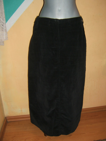 Crna pamučna somot suknja vel42