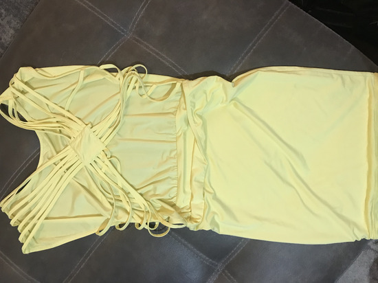 Žuta haljina polovna