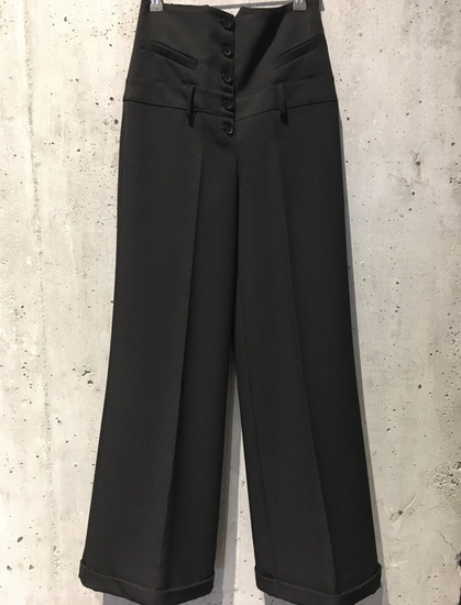 DENNY ROSE pantalone XS/S sa polu prslukom