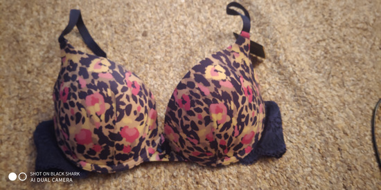 Wonderbra 75B