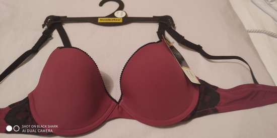 Wonderbra 75B