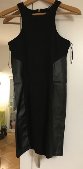 Crna haljina S